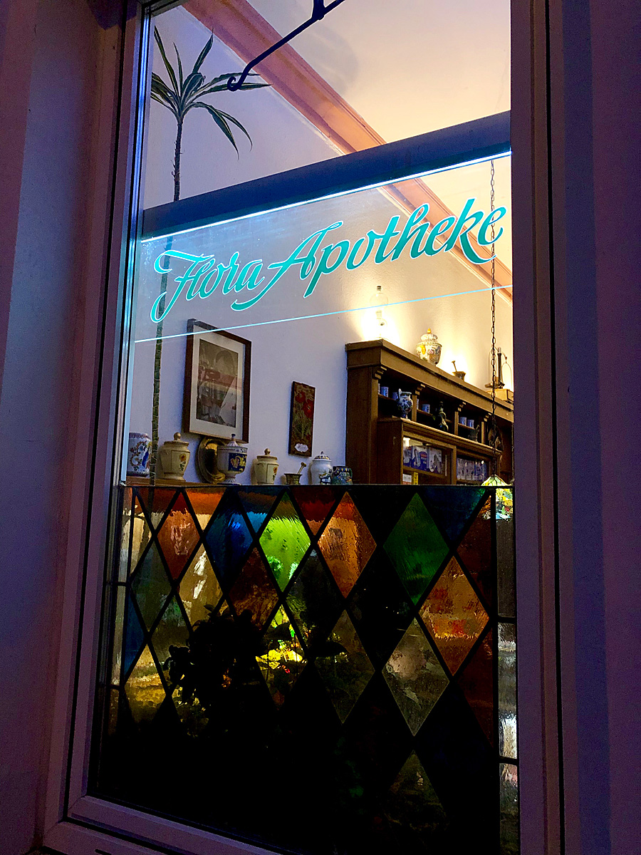 Flora Apotheke erstrahlt in neuem Glanz - Flora Apotheke Hannover